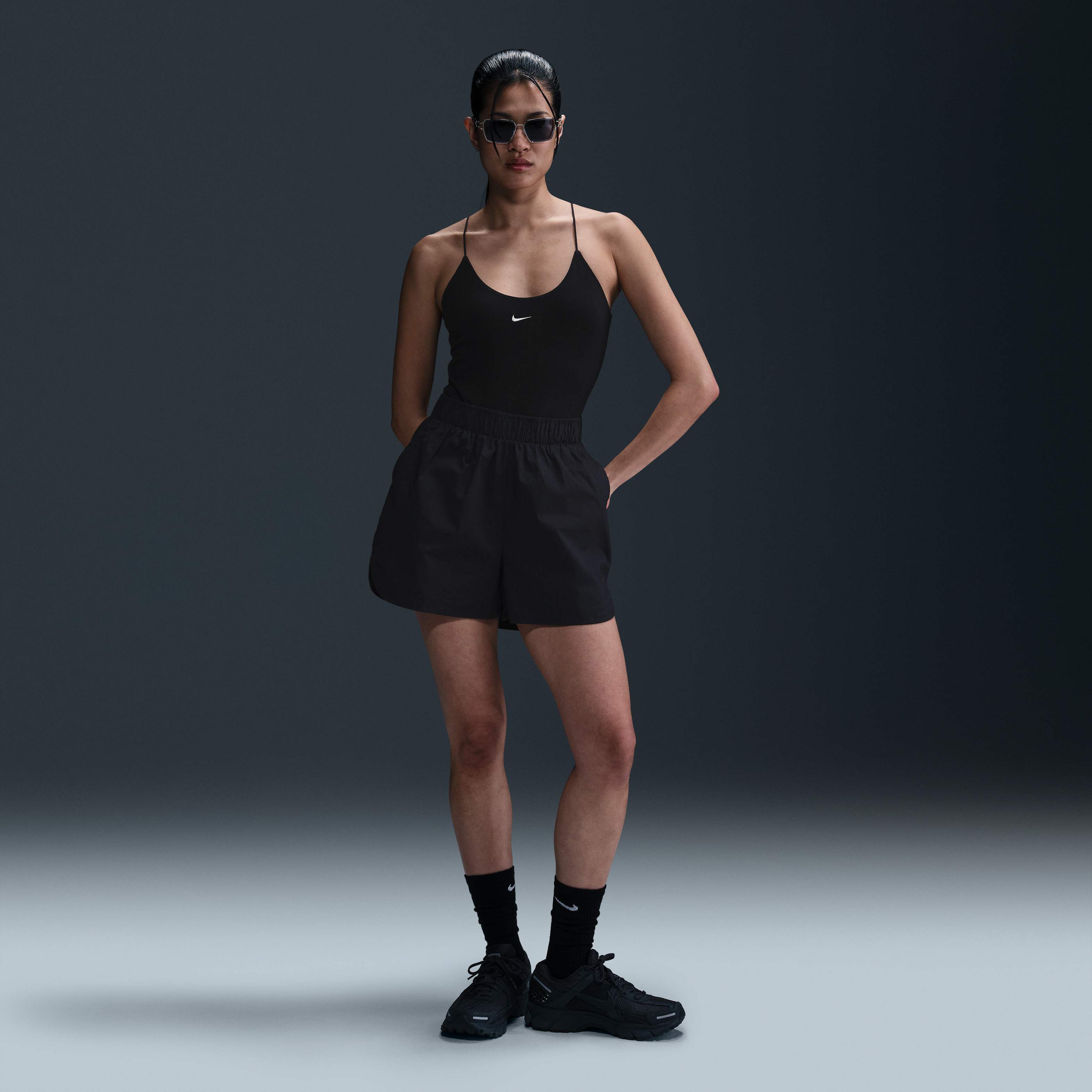 Buy Nike Sportswear Chill Poplin Women's Mid-Rise 5" Shorts - Black/Black | Nike Kuwait Official