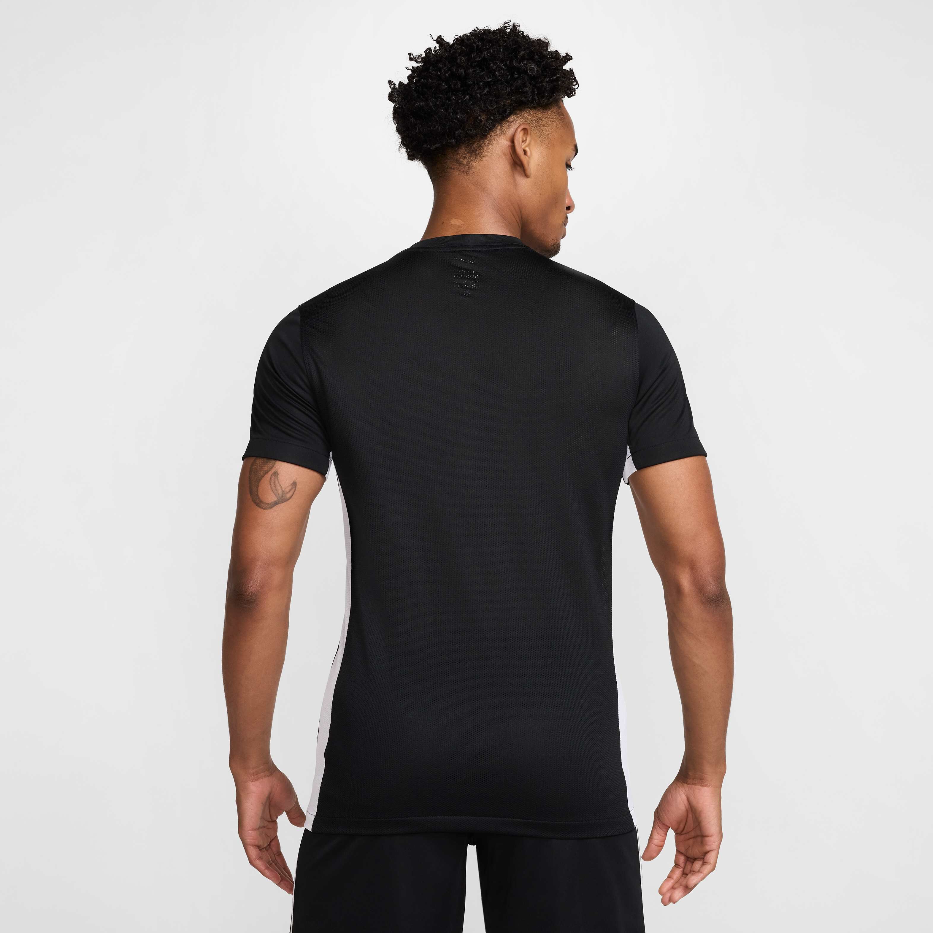 Buy Nike Challenge V Men's Dri-FIT Football Shirt - Black/White/White ...