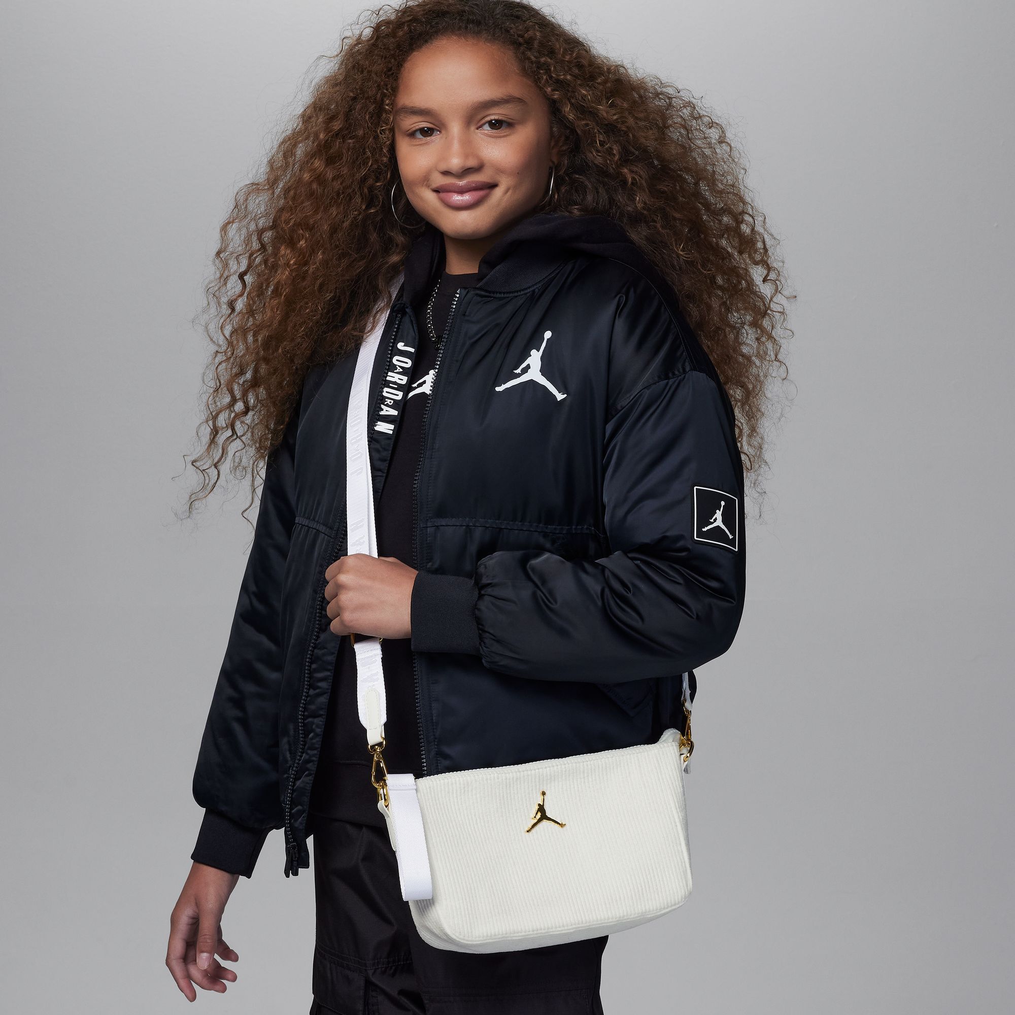 Buy Jordan Corduroy Handbag Big Kids Handbag (1L) - Sail | Nike Kuwait ...