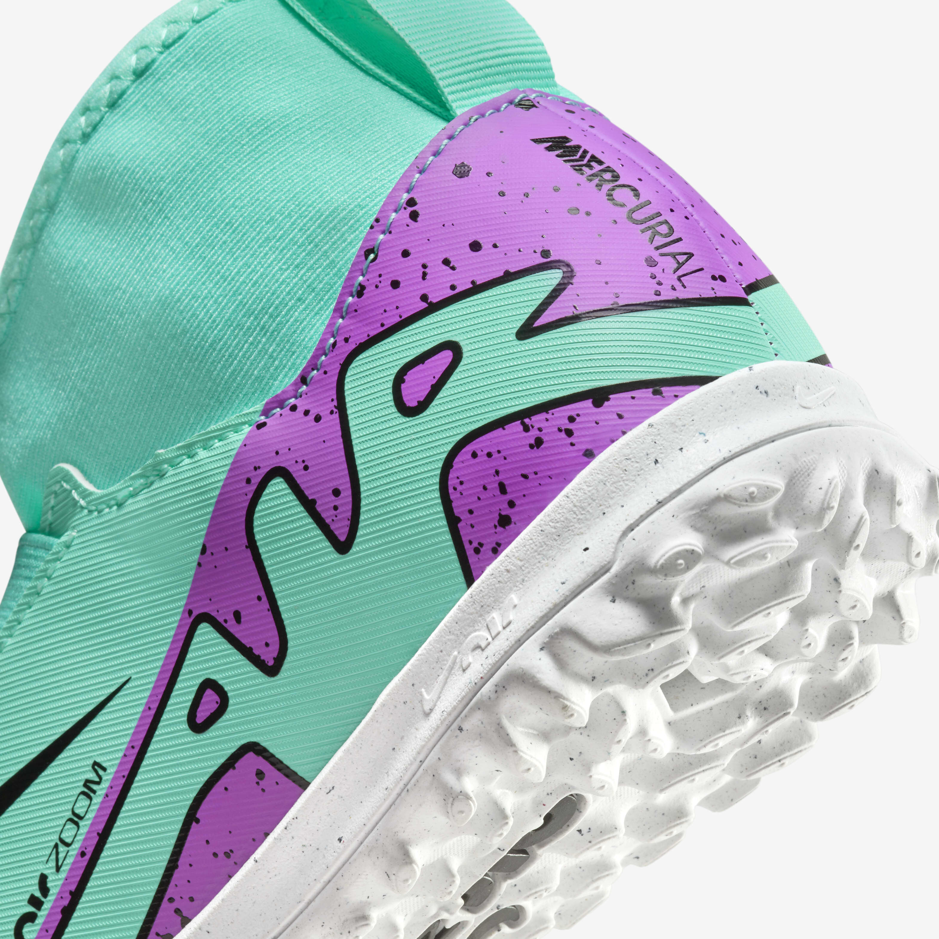 nike hypervenom astro