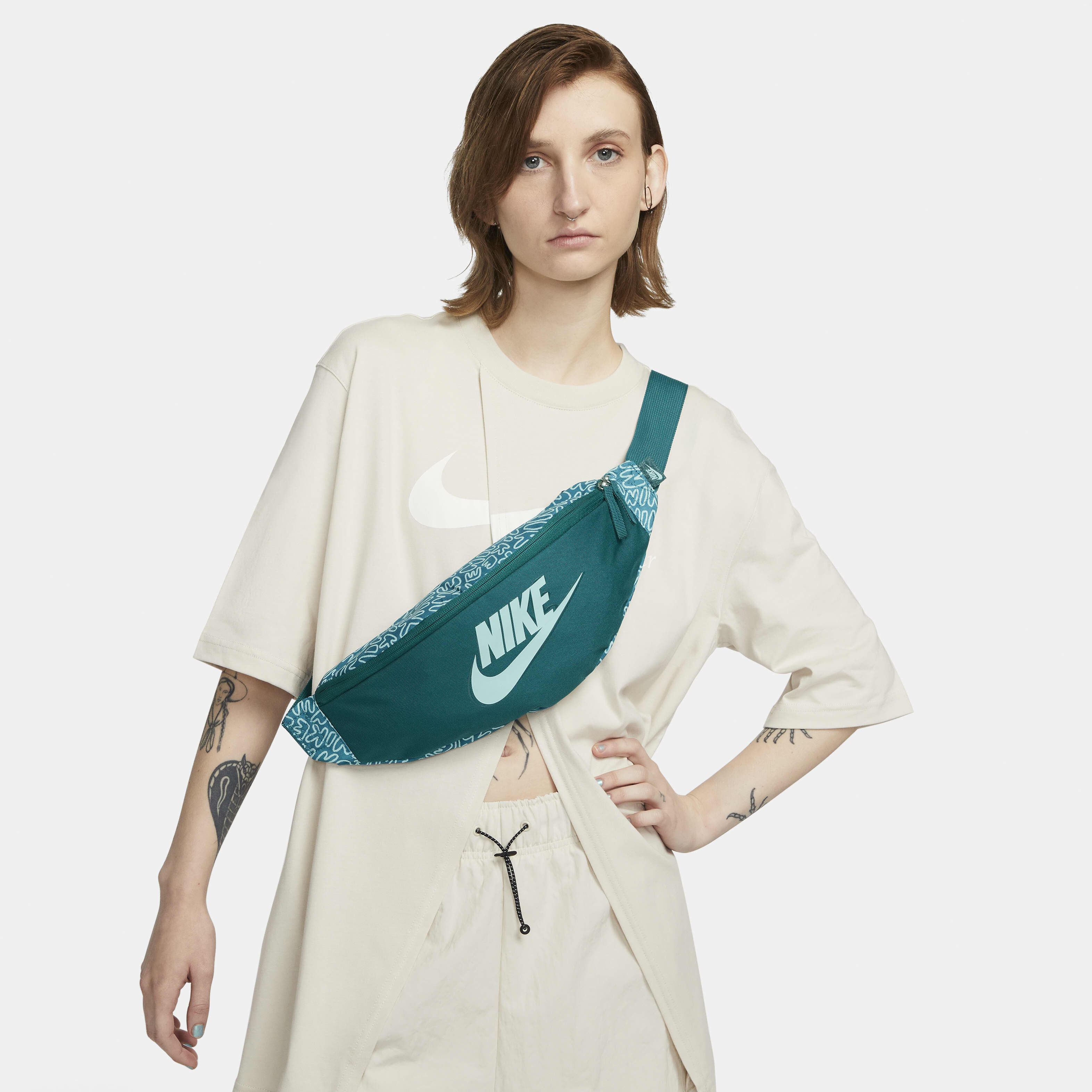 Buy Nike Heritage Hip Pack (3L) - Geode Teal/Geode Teal/Jade Ice | Nike ...