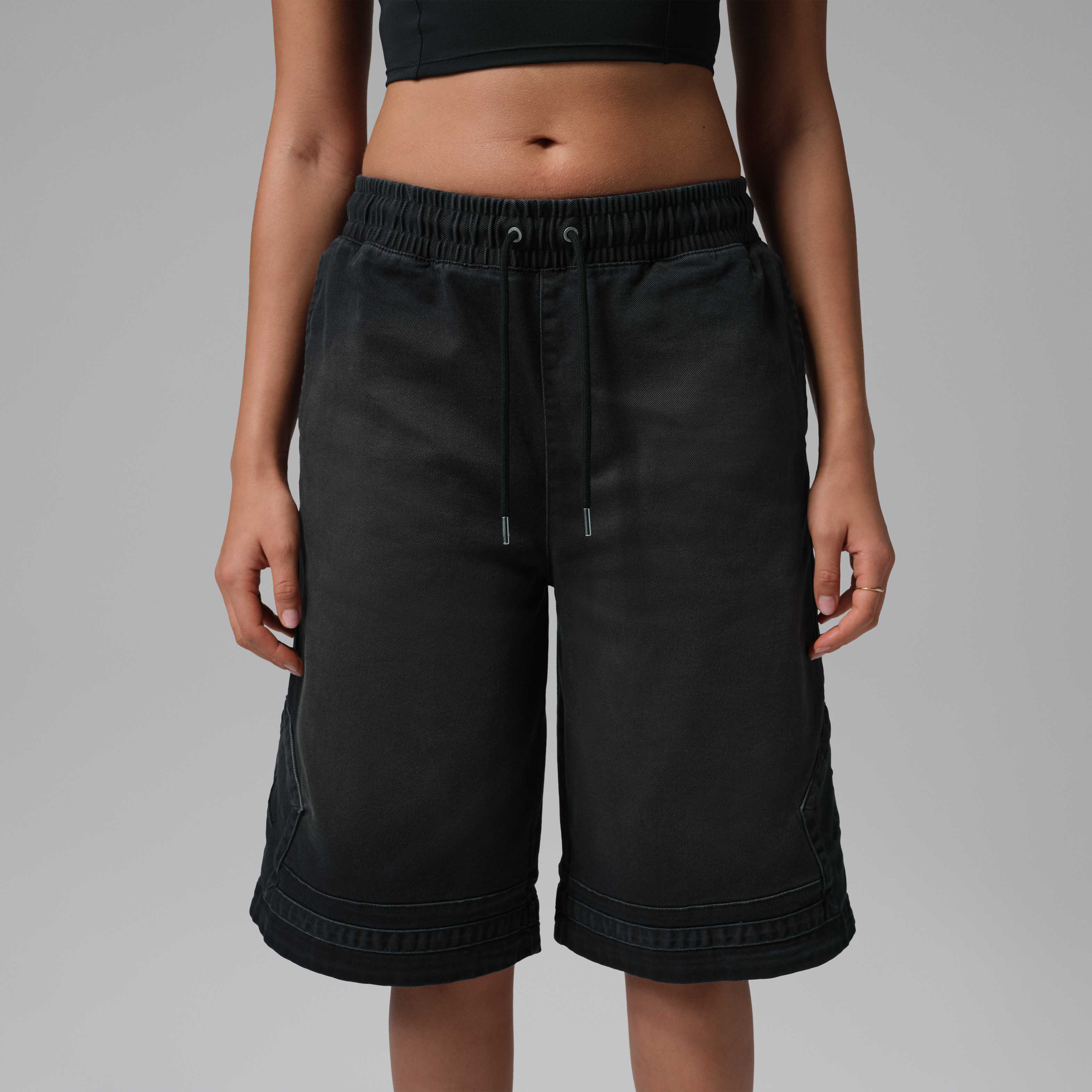 Buy Jordan Flight Club Women's Big Shorts - Black/Black @ Nike Kuwait