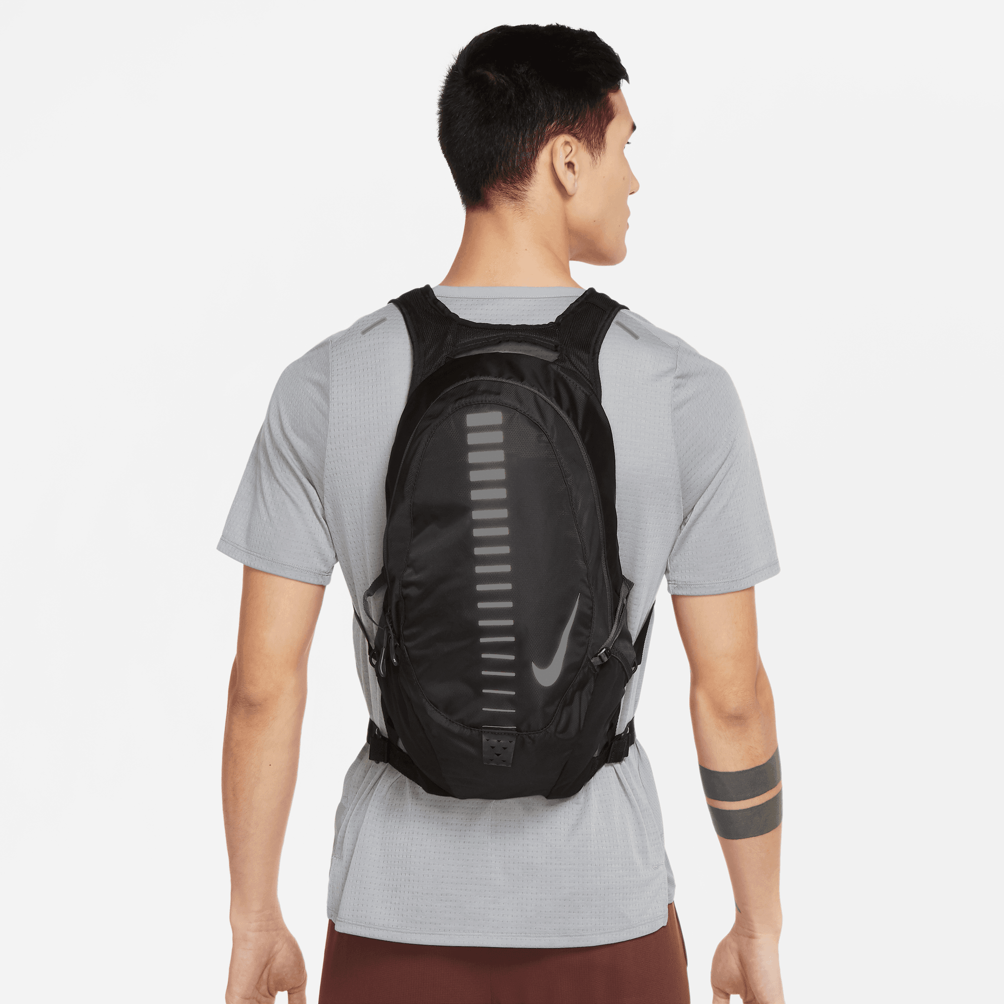 Buy Nike Run Backpack - Black/Anthracite/Silver | Nike Kuwait Official