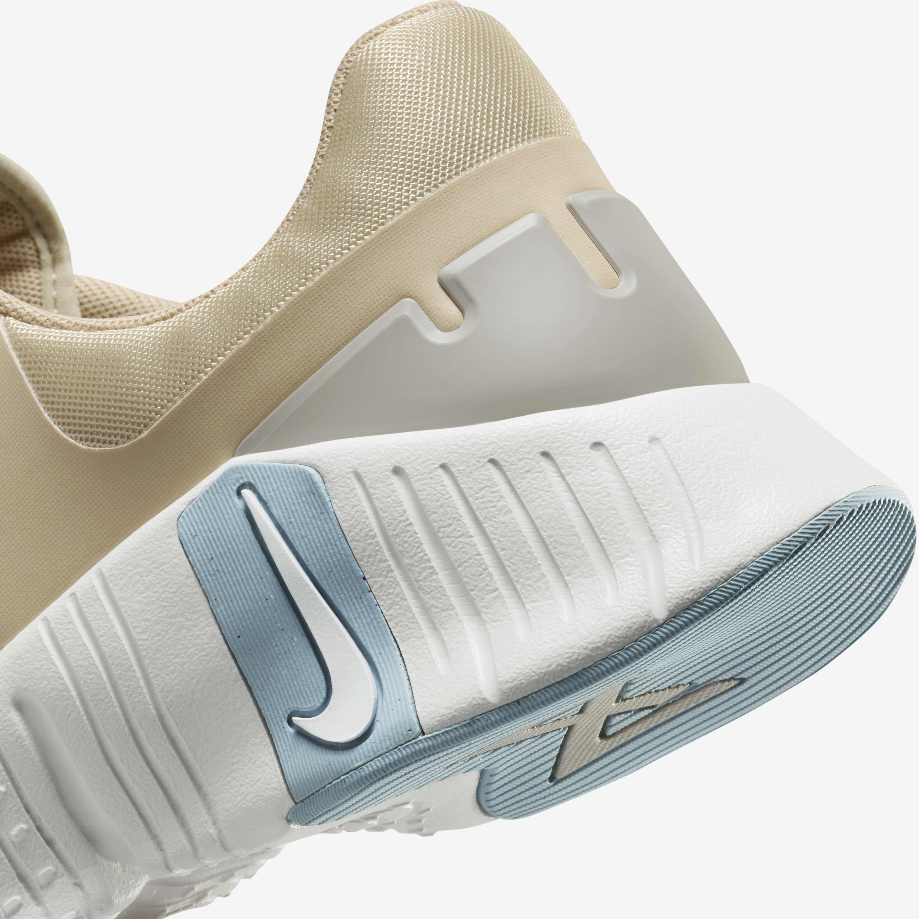 Buy Nike Free Metcon 5 Women's Workout Shoes - Smokey Mauve/Light Bone ...