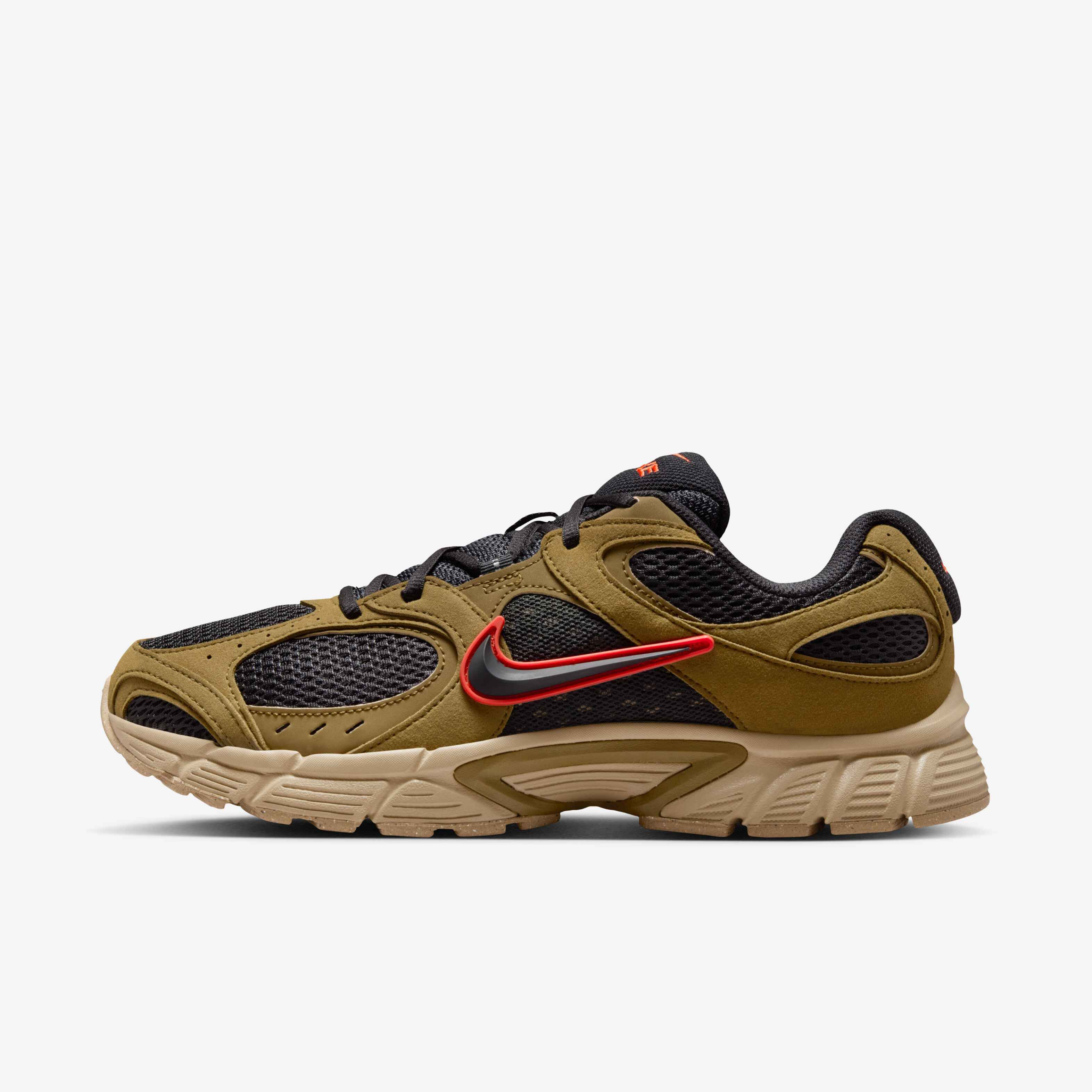 Shop NikeNike V5 RNR on Nike Kuwait Online