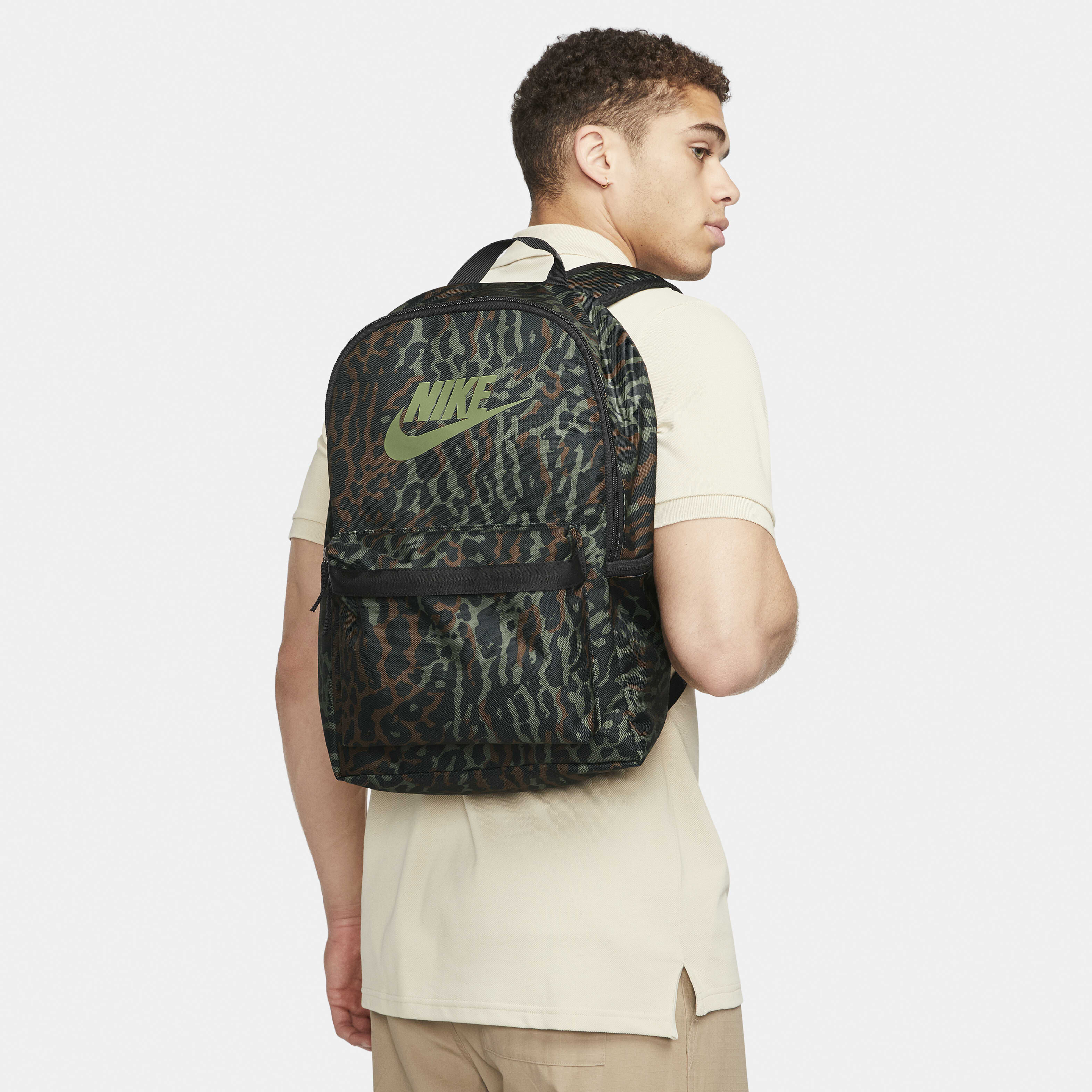 Buy Nike Heritage Backpack (25L) - Black/Black/Oil Green @ Nike Kuwait