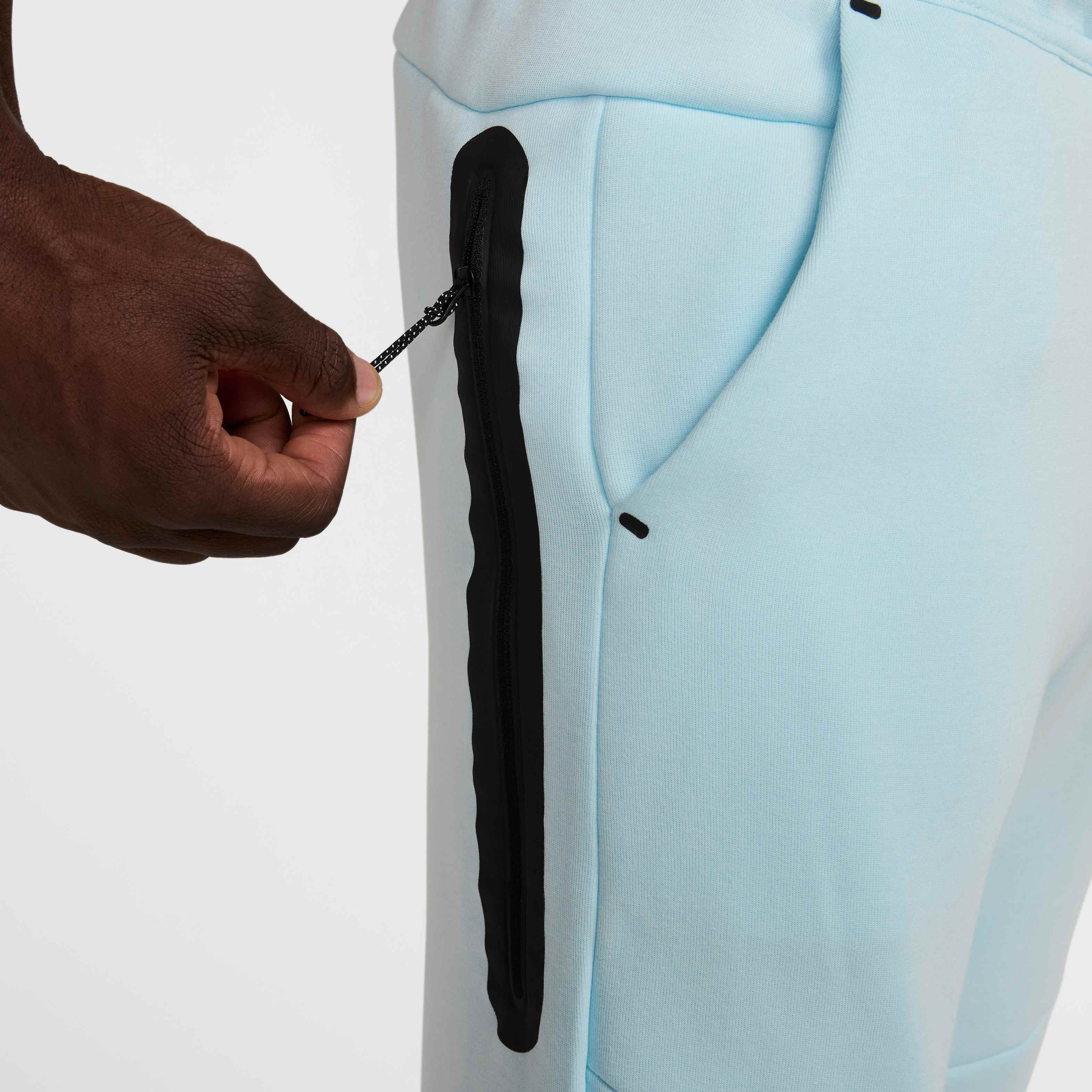 Buy Nike Tech Men's Fleece Joggers - Glacier Blue/Black | Nike Kuwait ...